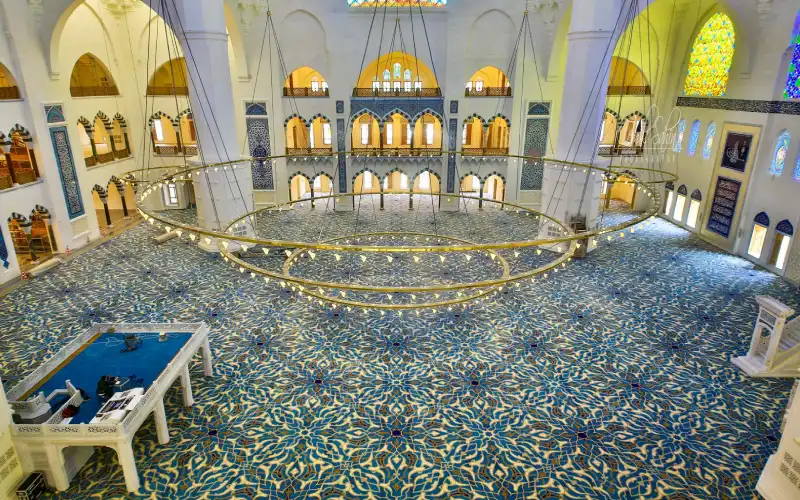 Mosque Carpets Dubai | Get Quality Masjid Carpets | 20% Off